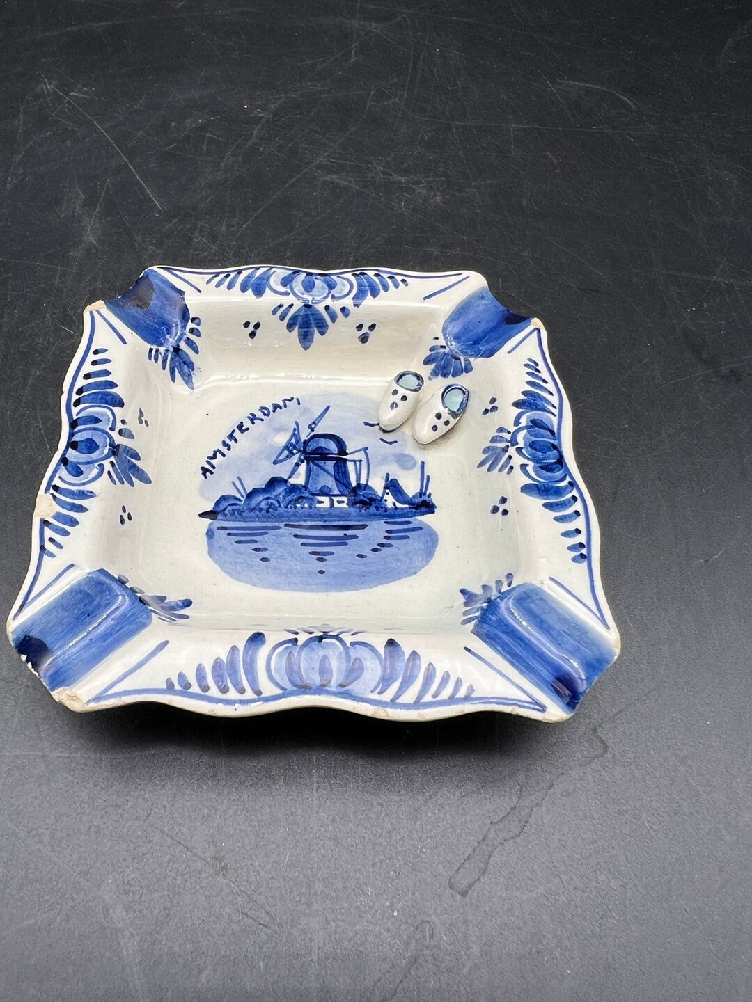 Delft Ashtray With Tiny Shoes Vintage - Etsy