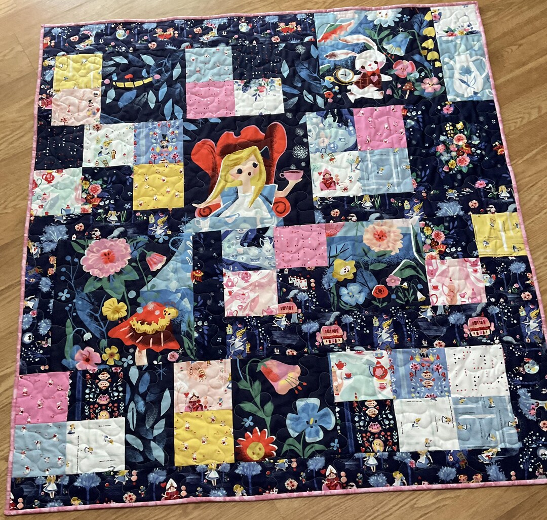 Down the Rabbit Hole Quilt - Etsy