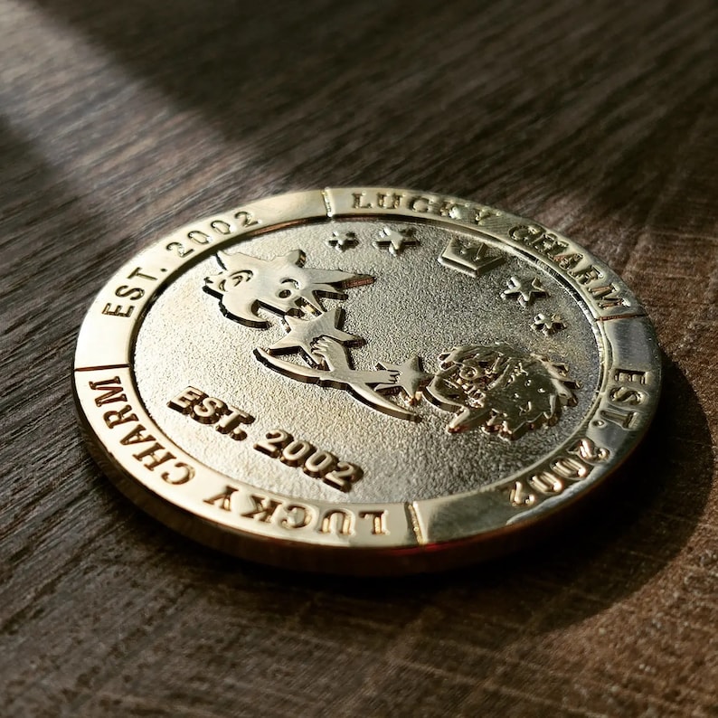 KingdomCoins - Lucky Charm Coin - Etsy Nederland