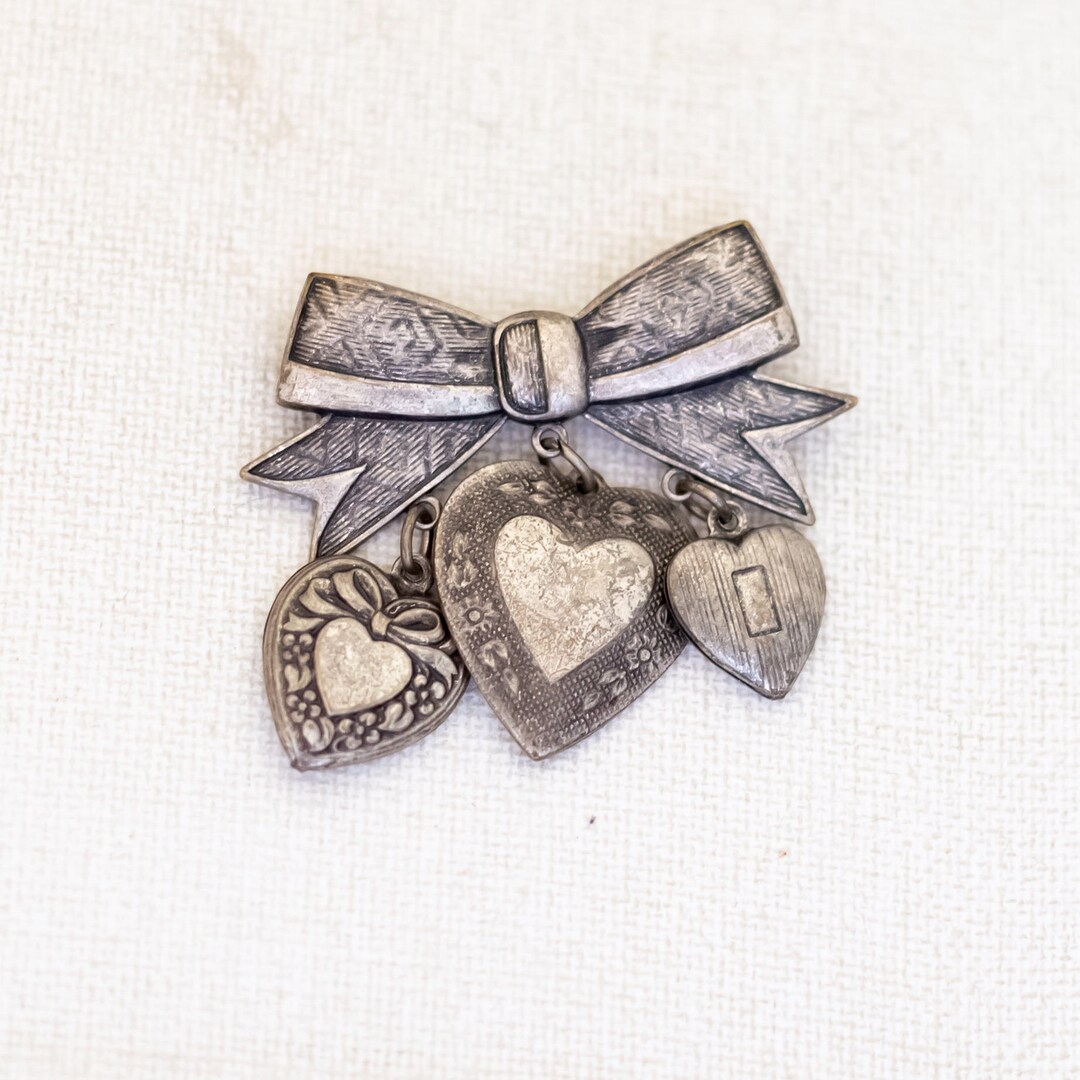 Broche unique vintage avec rubans argentés coeur d'amour - U1 - Etsy France