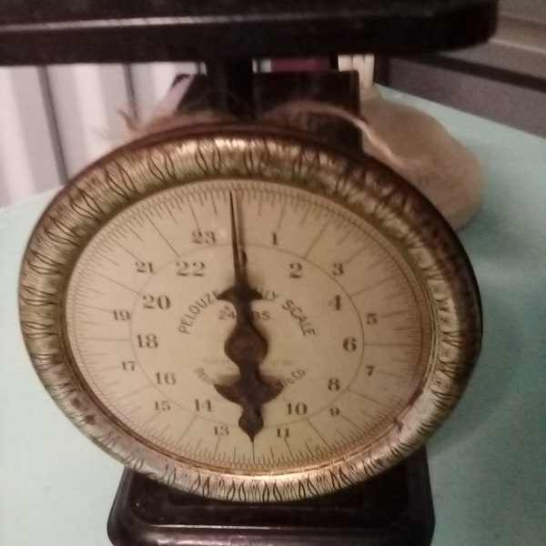 Old Fashioned Kitchen Scale - Etsy