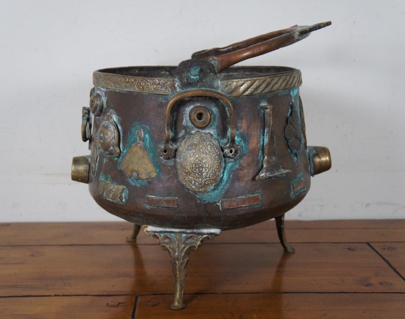 Antique 19th Century Chinese Bronze Ornate Cauldron Pot Planter Tripod ...