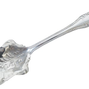 Antique Yukon Silver Warranted Sugar Shell Serving Spoon Beaded ...