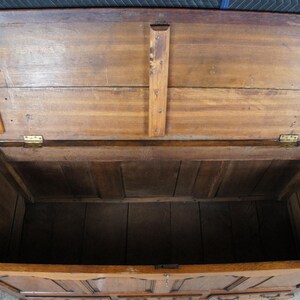 Antique 18th C. English Georgian Quartersawn Oak Mule Dowry Chest Trunk ...