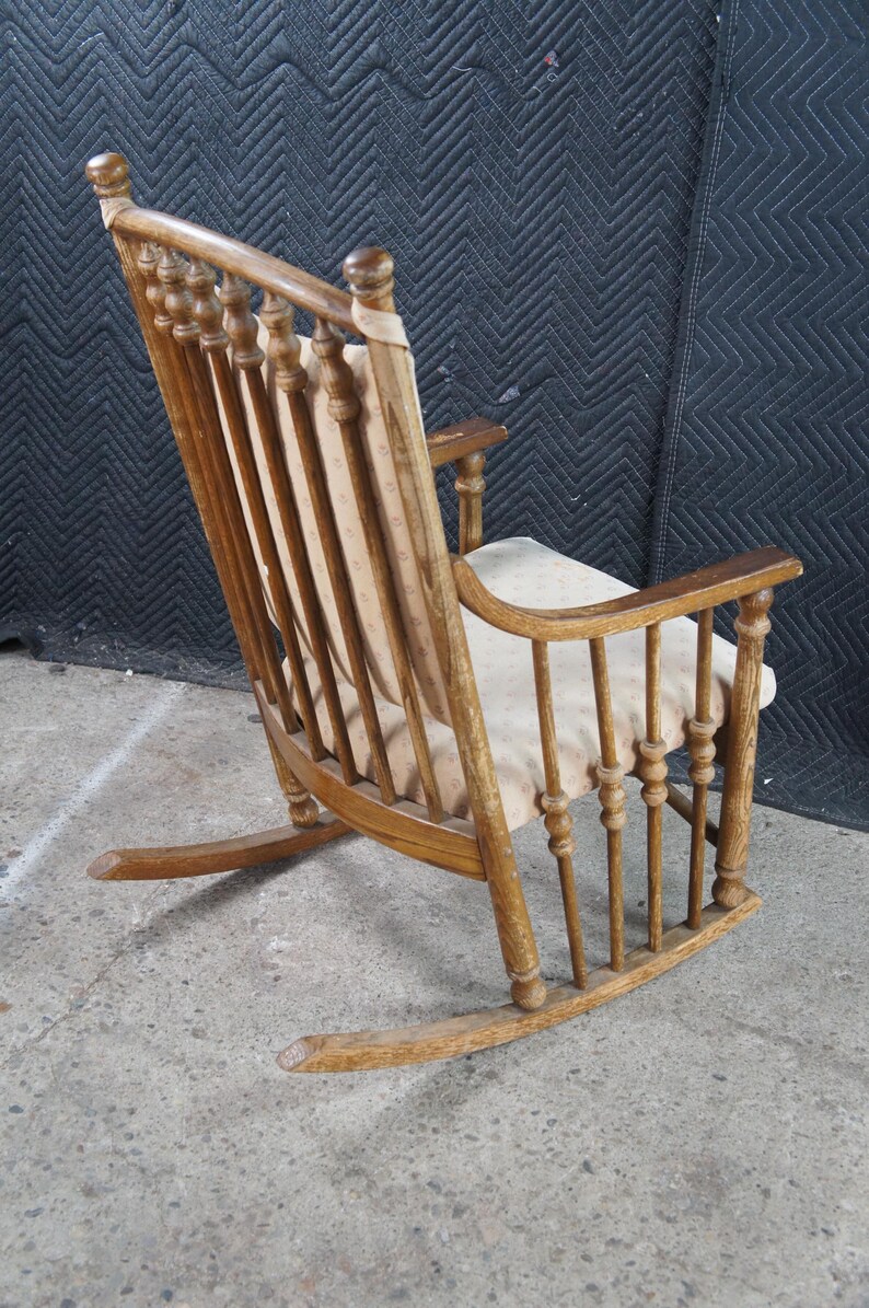 Virginia House American Victorian Revival Oak Spindle Back Rocking ...