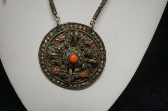 Primitive Moroccan Pendant Necklace Semi-Precious Lap… - Gem