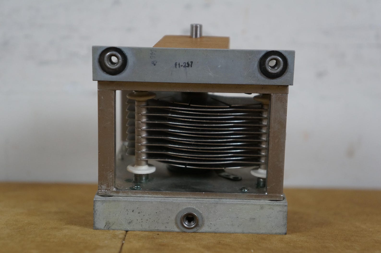 Vintage Variable Capacitor Tuning Condenser Rotary Radio Antenna Ham 4. ...