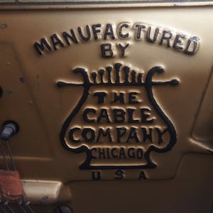 Antique 1915 Mahogany Chicago Cable Company Carolina Inner Player ...