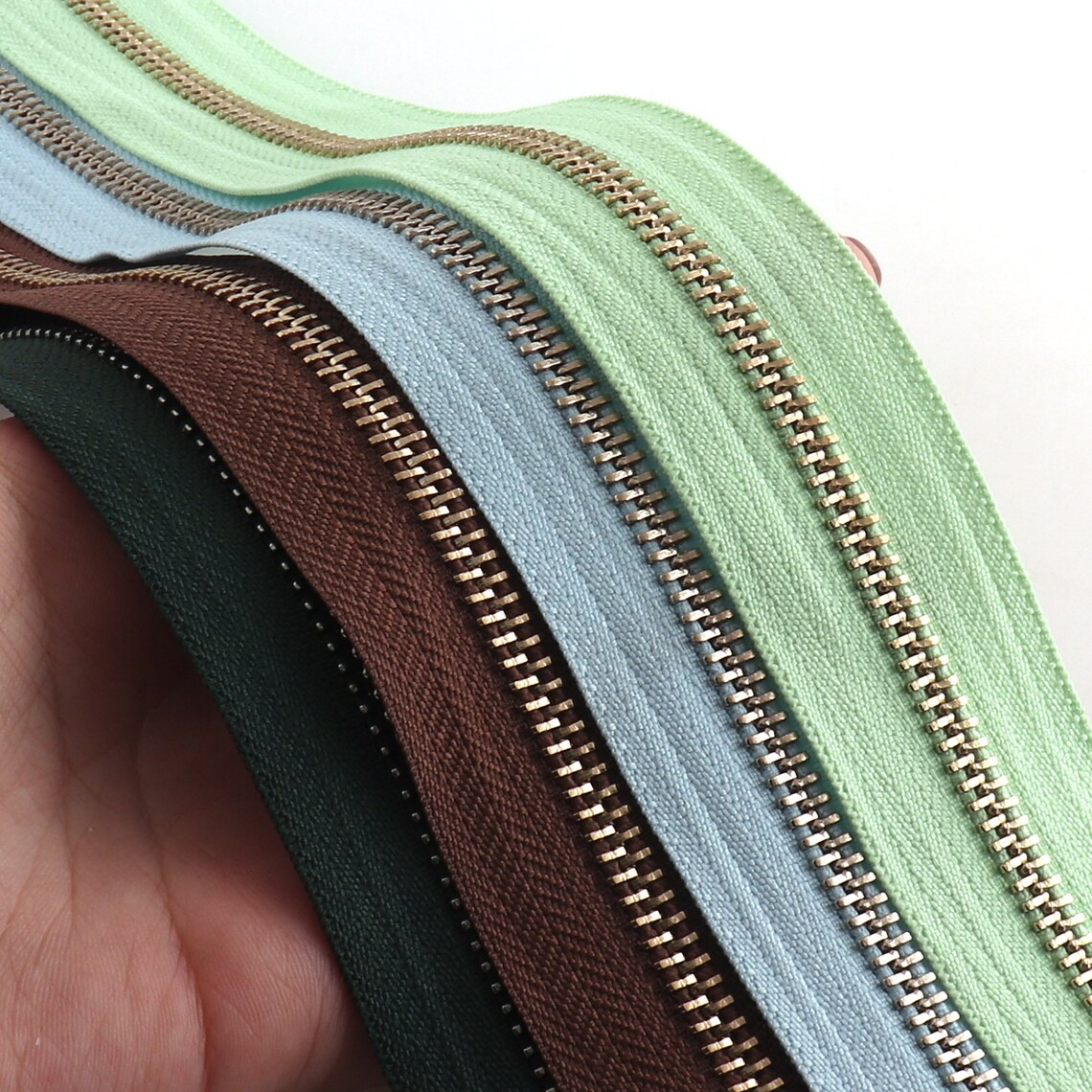 Zipper by the Meter DIY Project Nylon Zipper Rolls Closed End Zipper ...