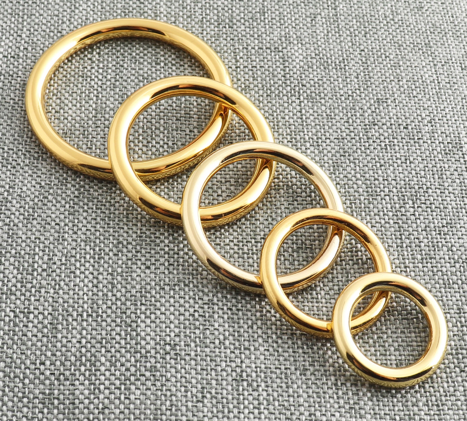 Gold O Ring CHOOSE YOUR SIZE 14/19/24/25/35mm Non Welded O Loop O Rings ...