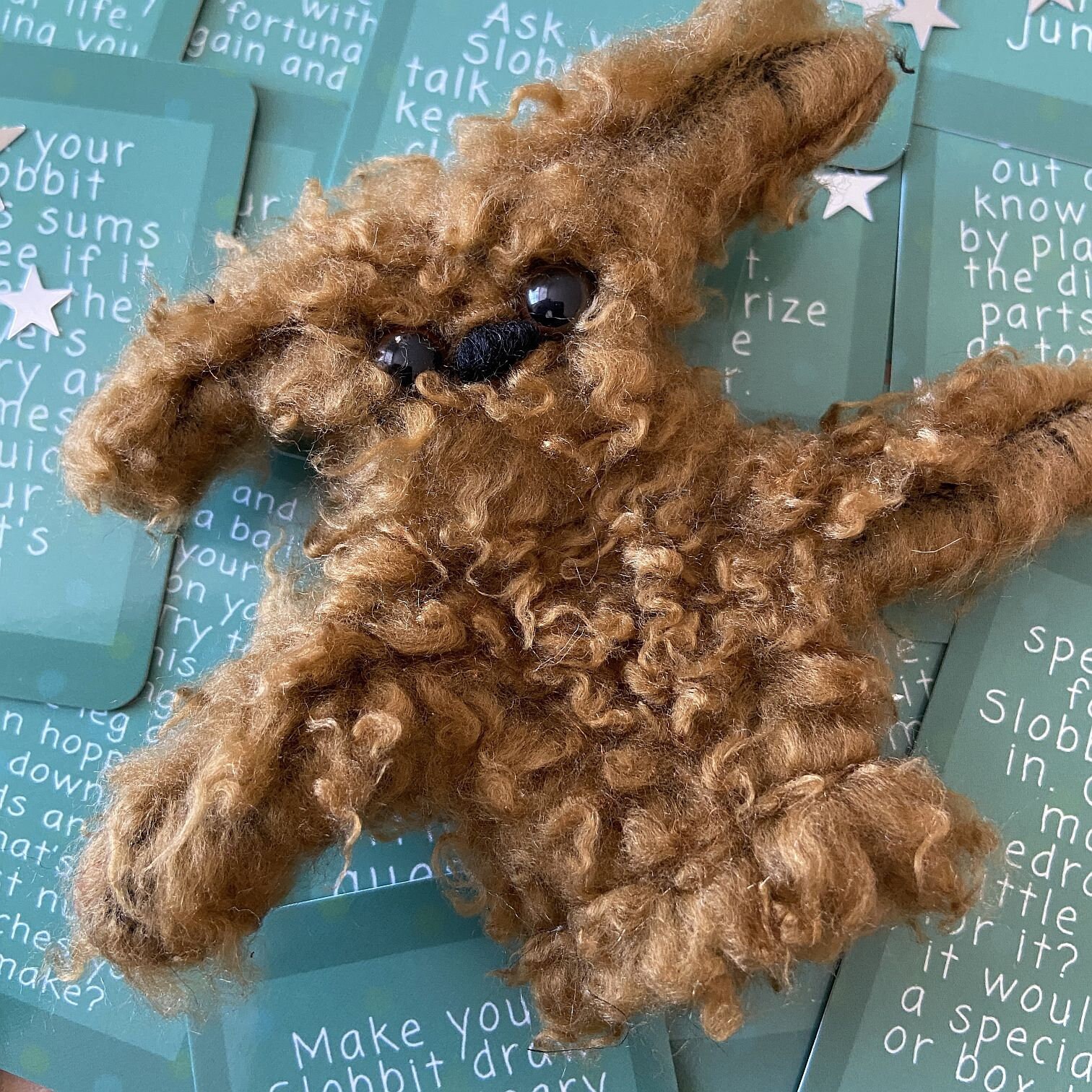 Pocket Slobbit Activity Pack with a brown scruffy Pocket - Etsy.de