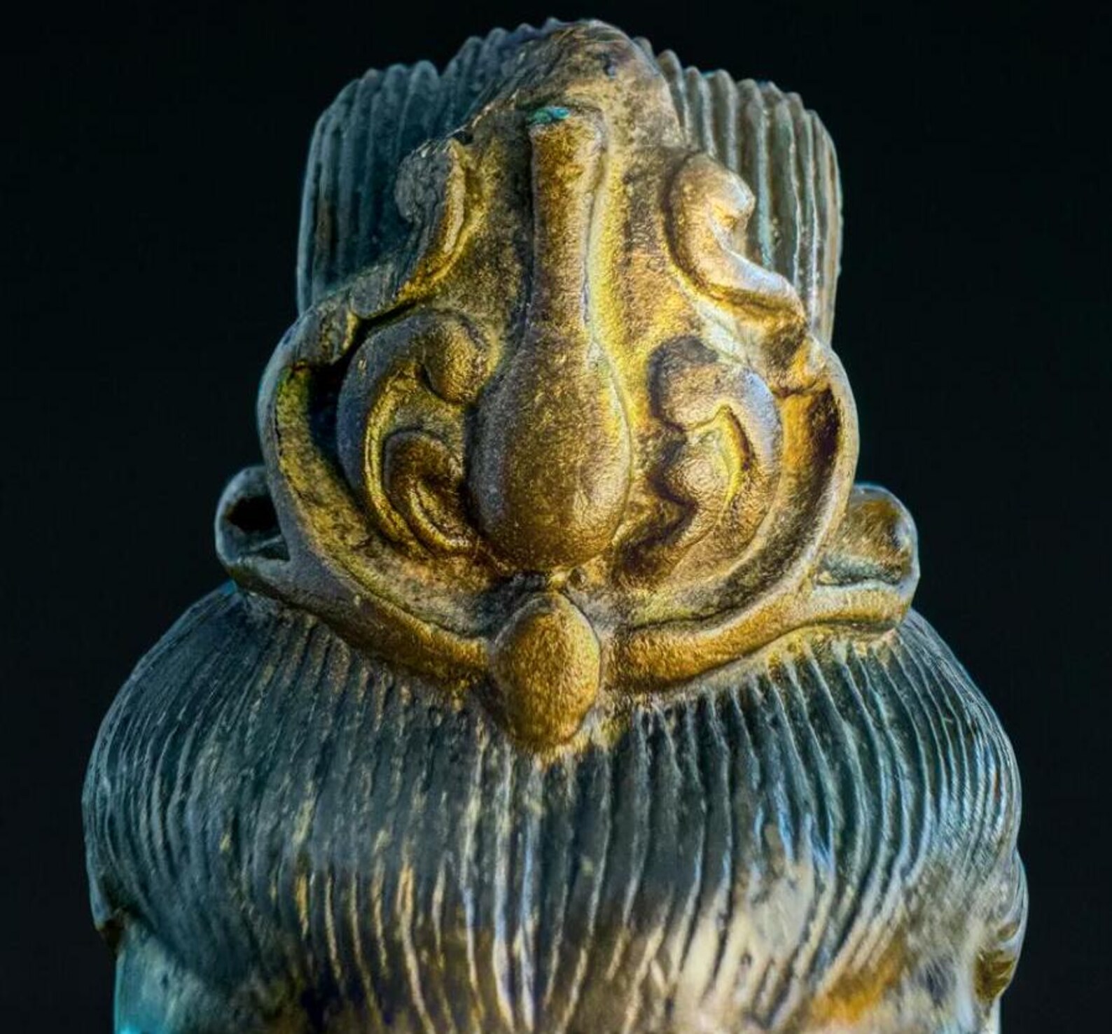 Large Chinese Gilt Bronze Figure of Guanyin Buddha 46 Cm High / Artifact / Buddha China ...