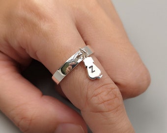 Labrador Ring. Silver Satin Finish - Etsy