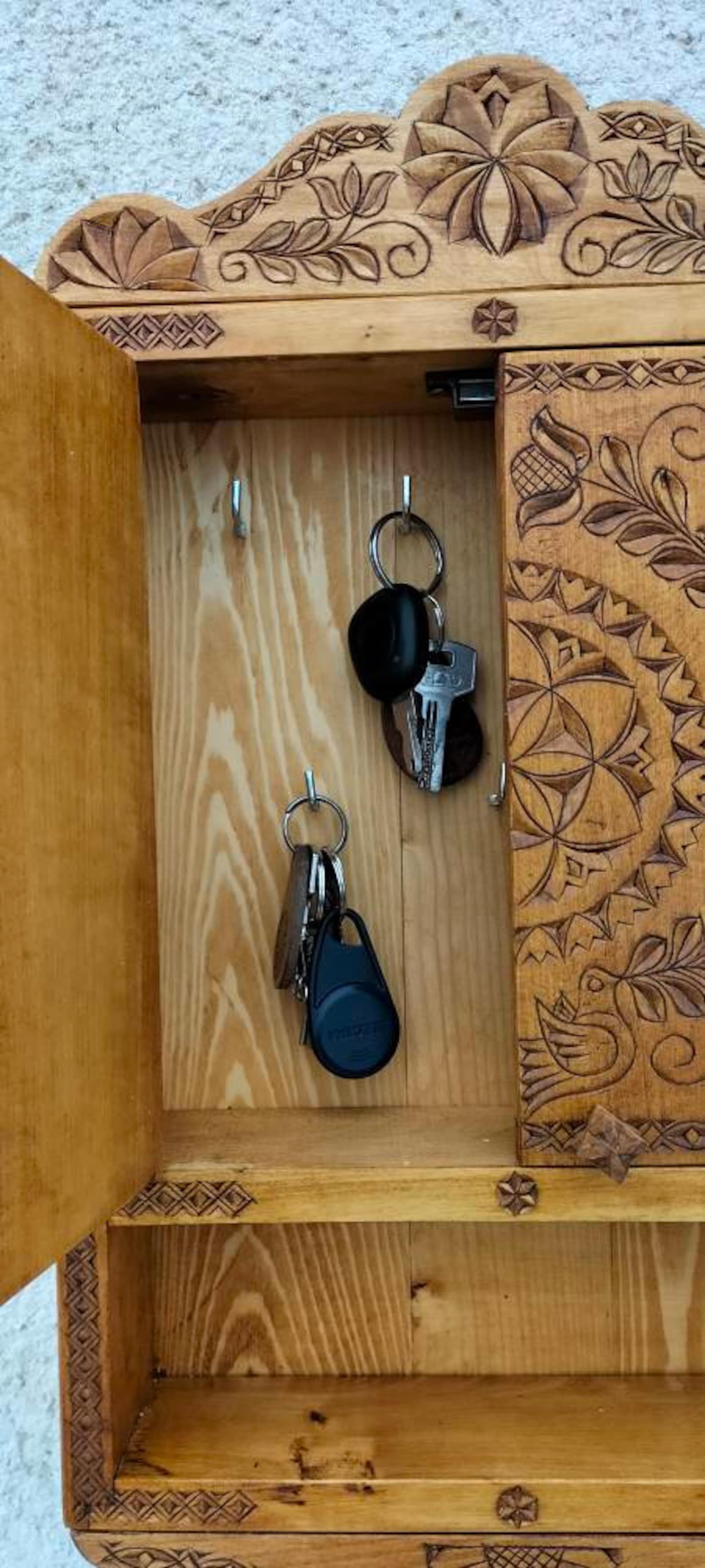 Carved Keyholder, Solid Lime Wood Key Box, Family Anniversary Gift ...