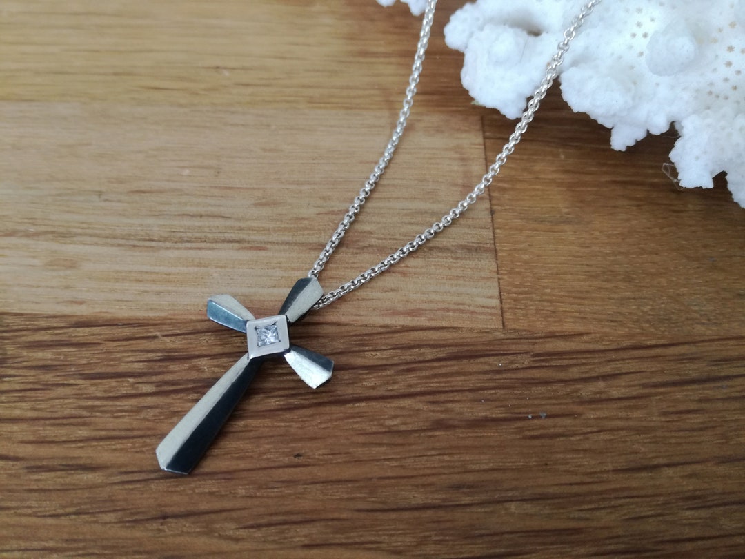 Silver Pendant Cross With Princess Cut White Diamond - Etsy