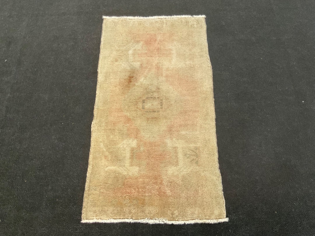 2x3 Faded Door Mat, Handmade Rug, Kitchen Rug, Bedroom Decor, Washable ...