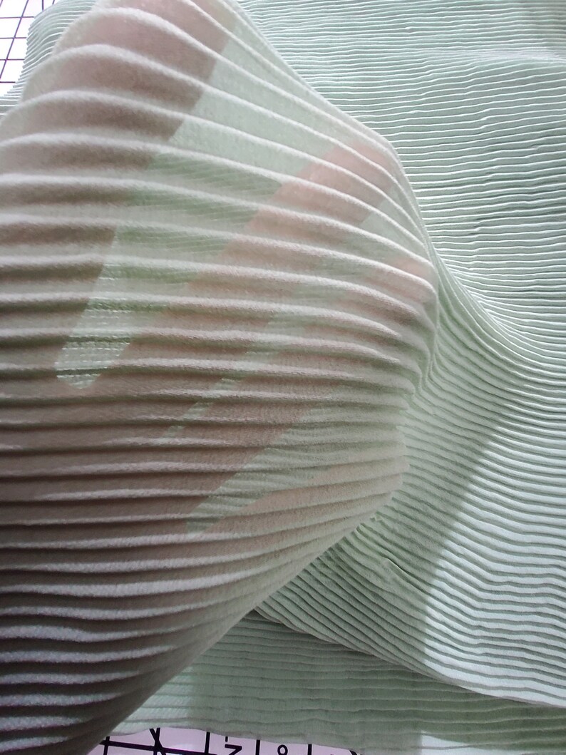 Dark Green Green and Lemon Gradient Ombre Sunray Fabric, Georgette ...