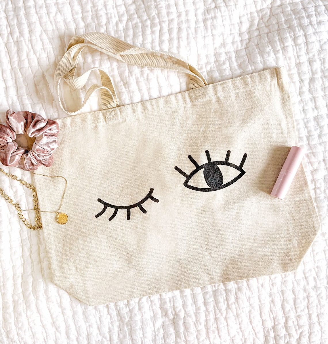 Wink 182, Winking Eye Bag, Minimalist Eye, Simple, Cute Wink Tote, Pair ...