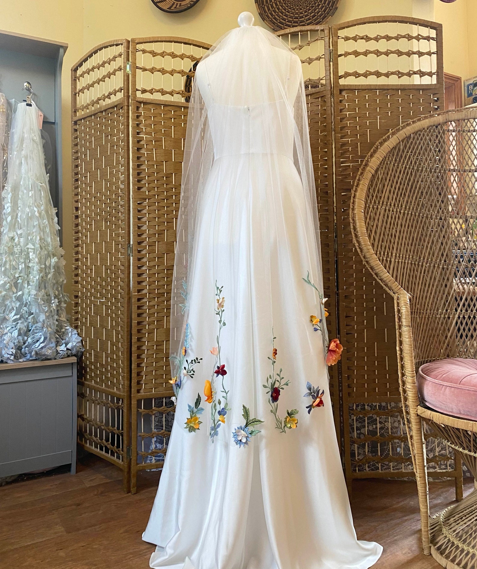 POPPY Colourful Wildflower Embroidered Wedding Veil. - Etsy