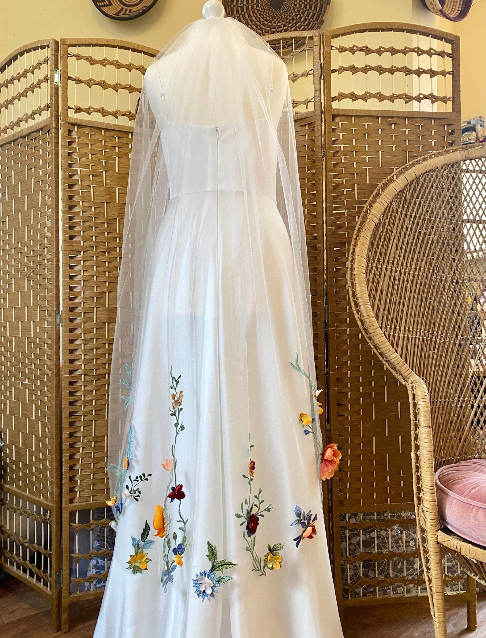 POPPY Colourful Wildflower Embroidered Wedding Veil. - Etsy