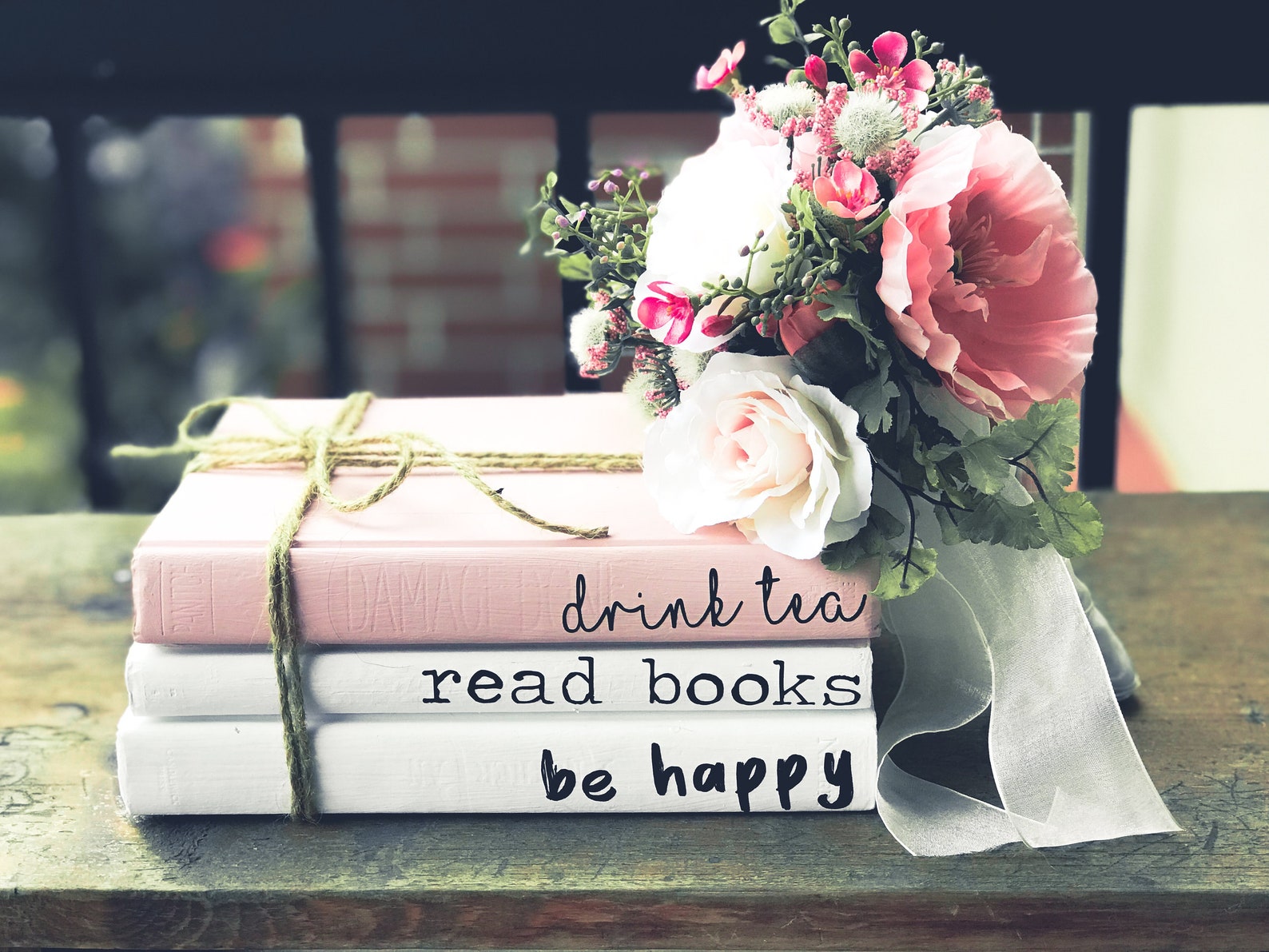 Blush Quote Book Stack/ Book Lover Gift/ Library Decor/ Tea - Etsy