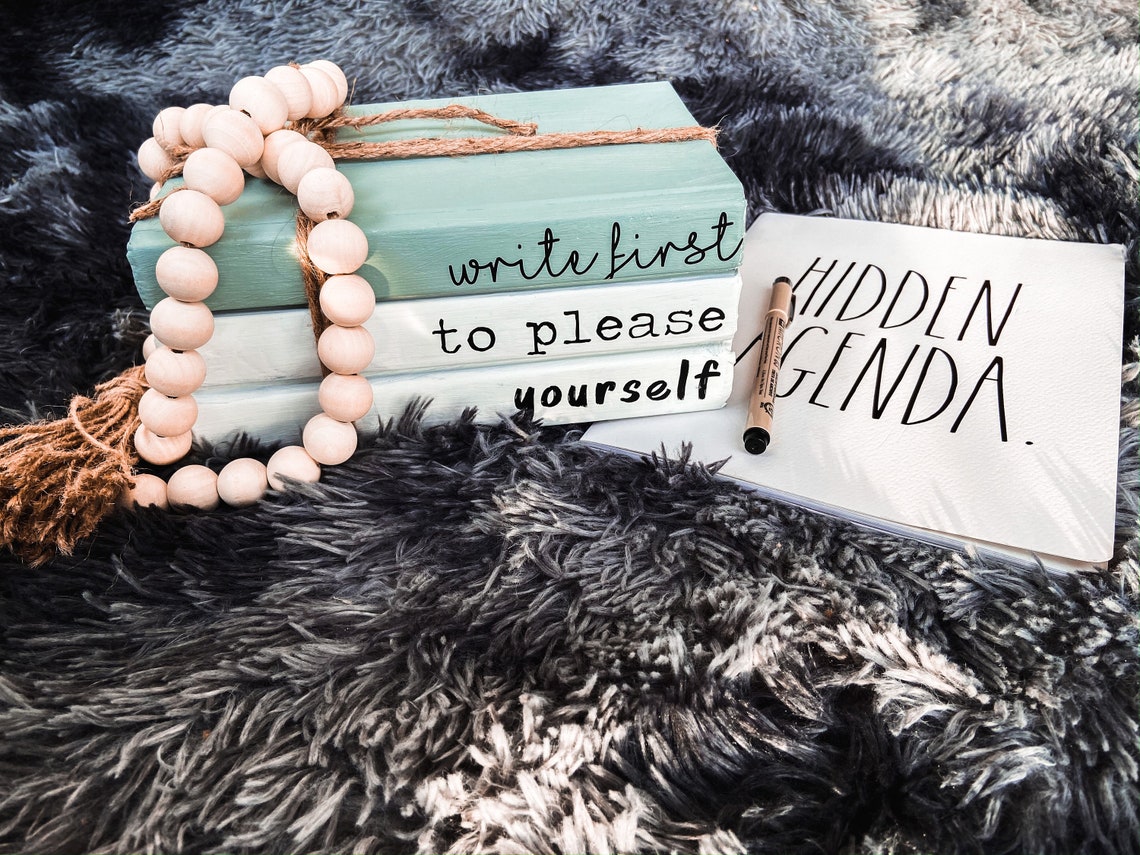 Writers Quote Book Stack/ Author Gift/ Bibliophile Gift - Etsy