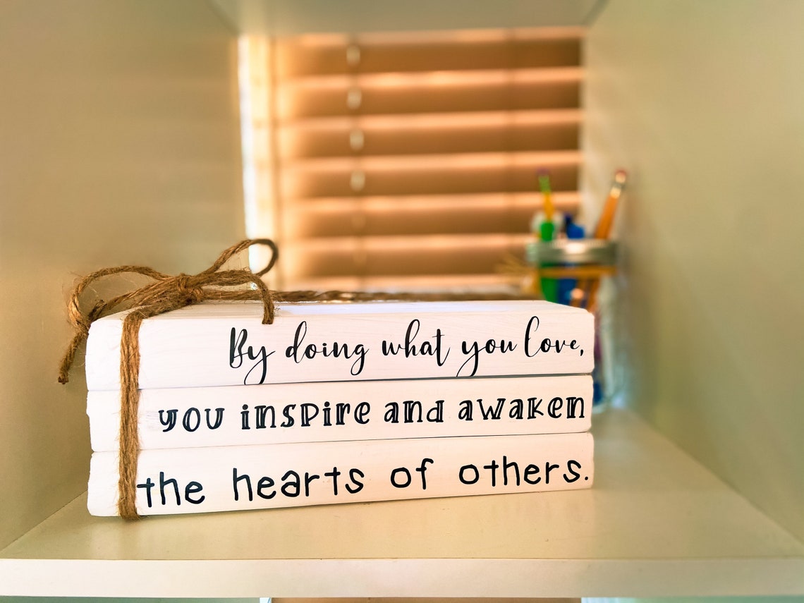 Teacher Gift/ Teacher Appreciation/ Book Theme Decor/ Library - Etsy