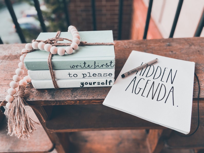 Writers Quote Book Stack/ Author Gift/ Bibliophile Gift - Etsy