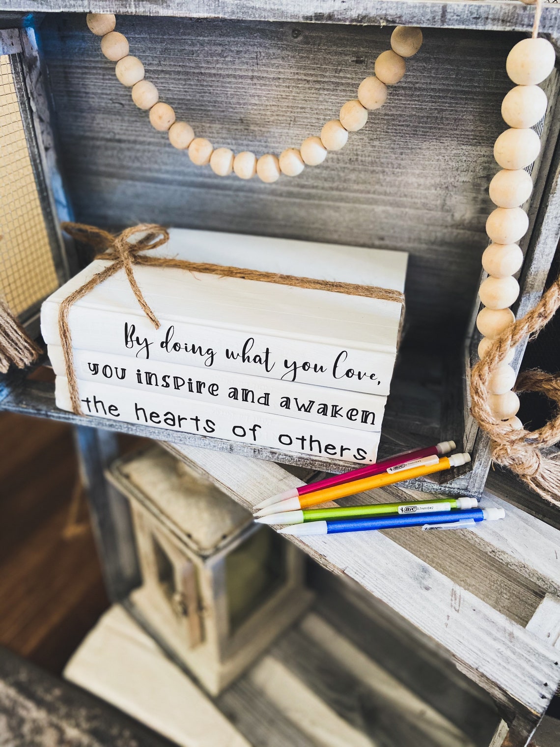 Teacher Gift/ Teacher Appreciation/ Book Theme Decor/ Library - Etsy