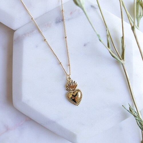 Sacred Heart Necklace Flaming Sacred Heart Religious - Etsy
