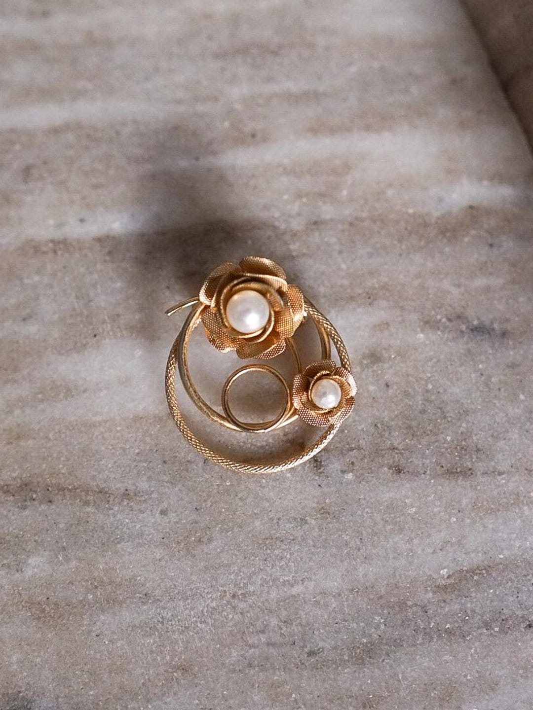 Vintage Mid-century Gold Rose Brooch With Pearls, 70s Gold Rose Brooch ...