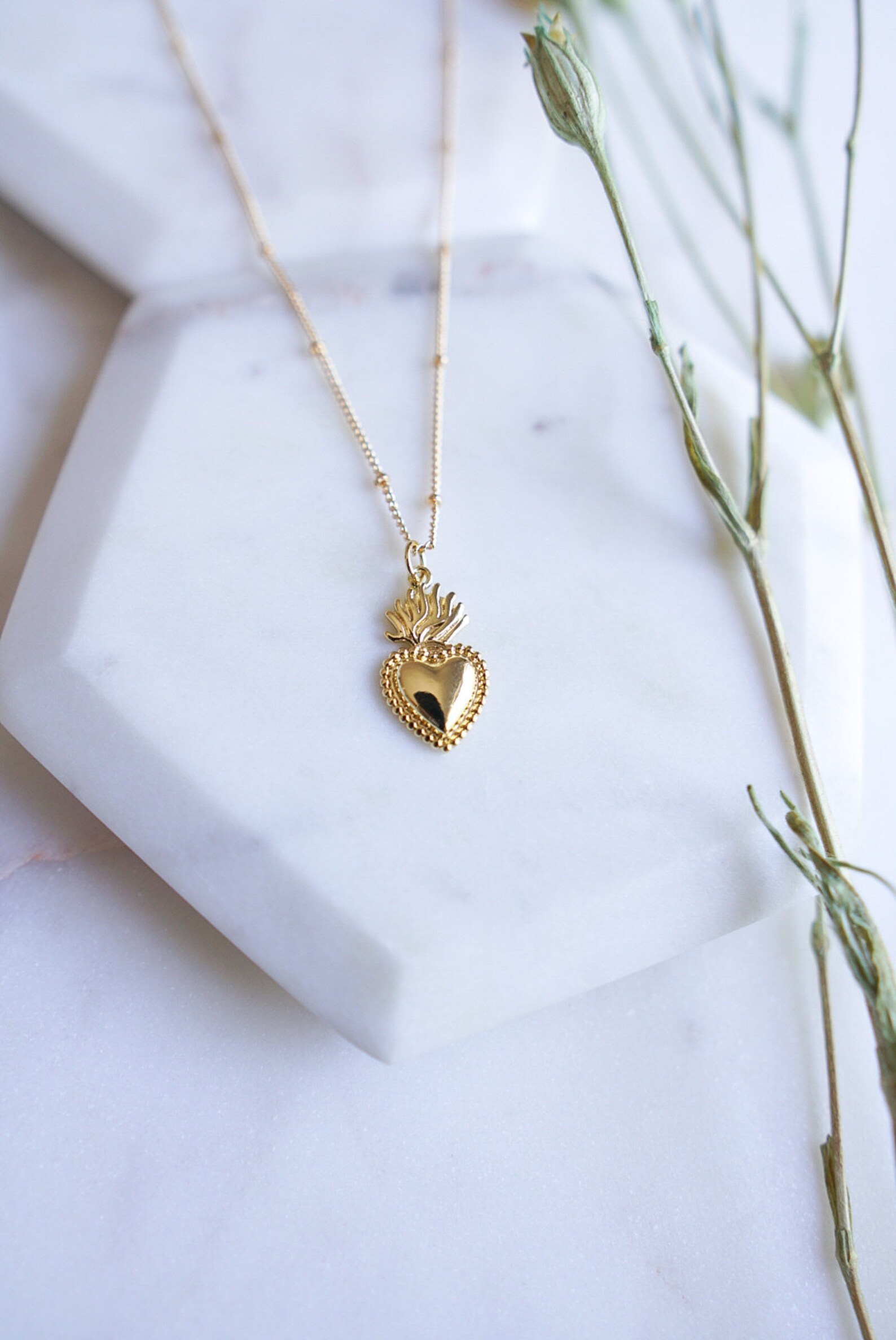 Sacred Heart Necklace Flaming Sacred Heart Religious - Etsy