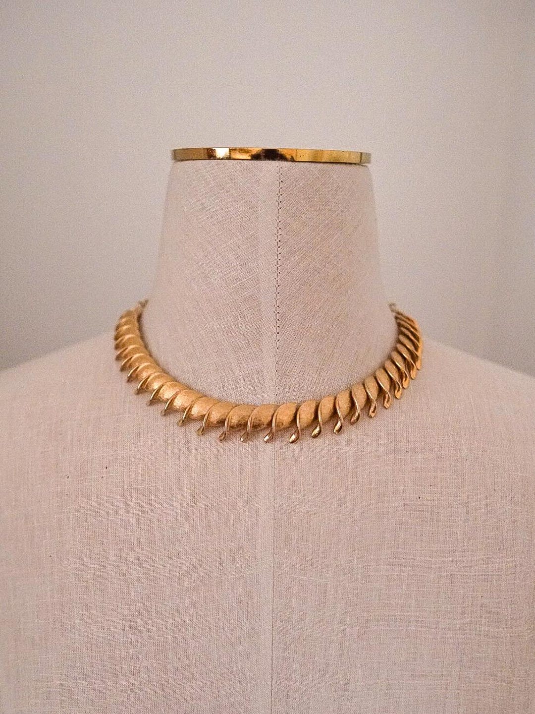 Vintage ELIZABETH MORREY Gold Collar Necklace, Vintage Brushed Gold ...