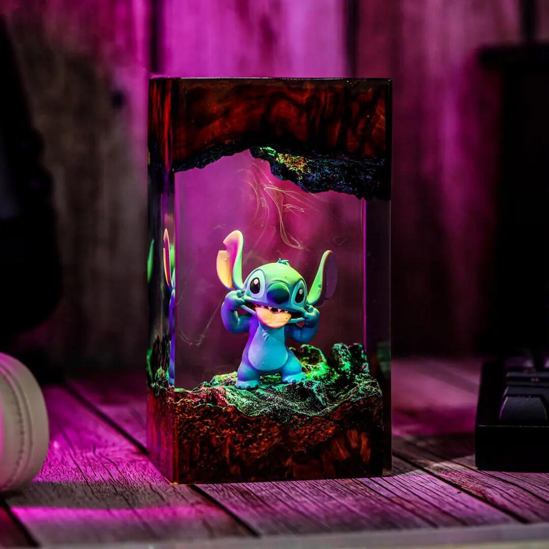 Stit.ch Resin Lamp, LED Movie Night Light, Premium Handcrafted ...
