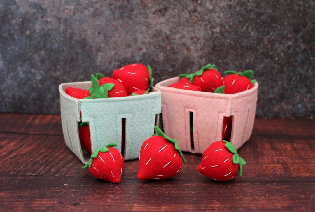 Felt Strawberry Play Set With Basket, 9 Felt Strawberries, Pretend Play ...