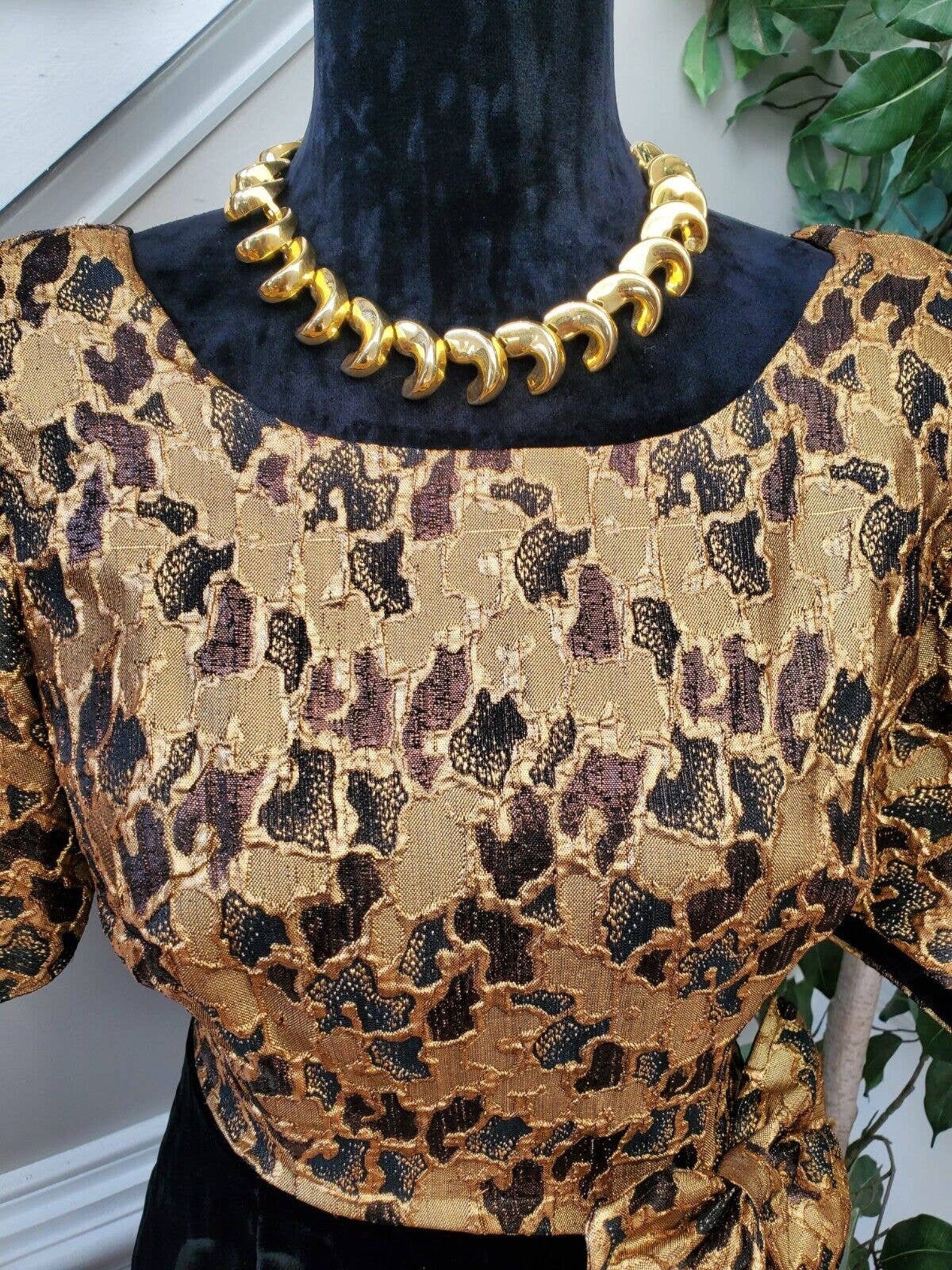 Rare Vintage Deborah Snell Black & Gold Round Neck Balloon Sleeves ...