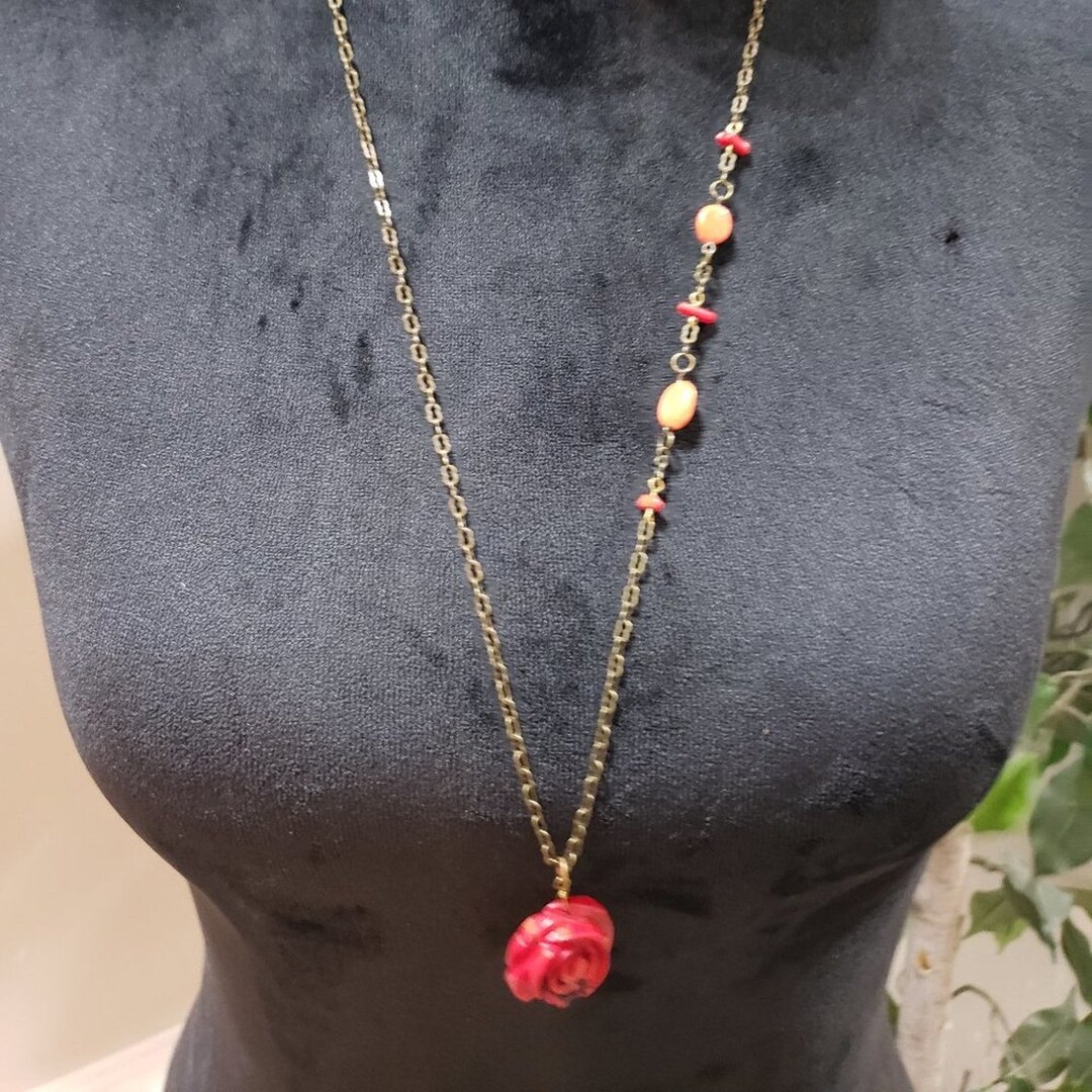 Womens Fashion Red Rose Coral Stone Teardrop Pendant Necklace With ...