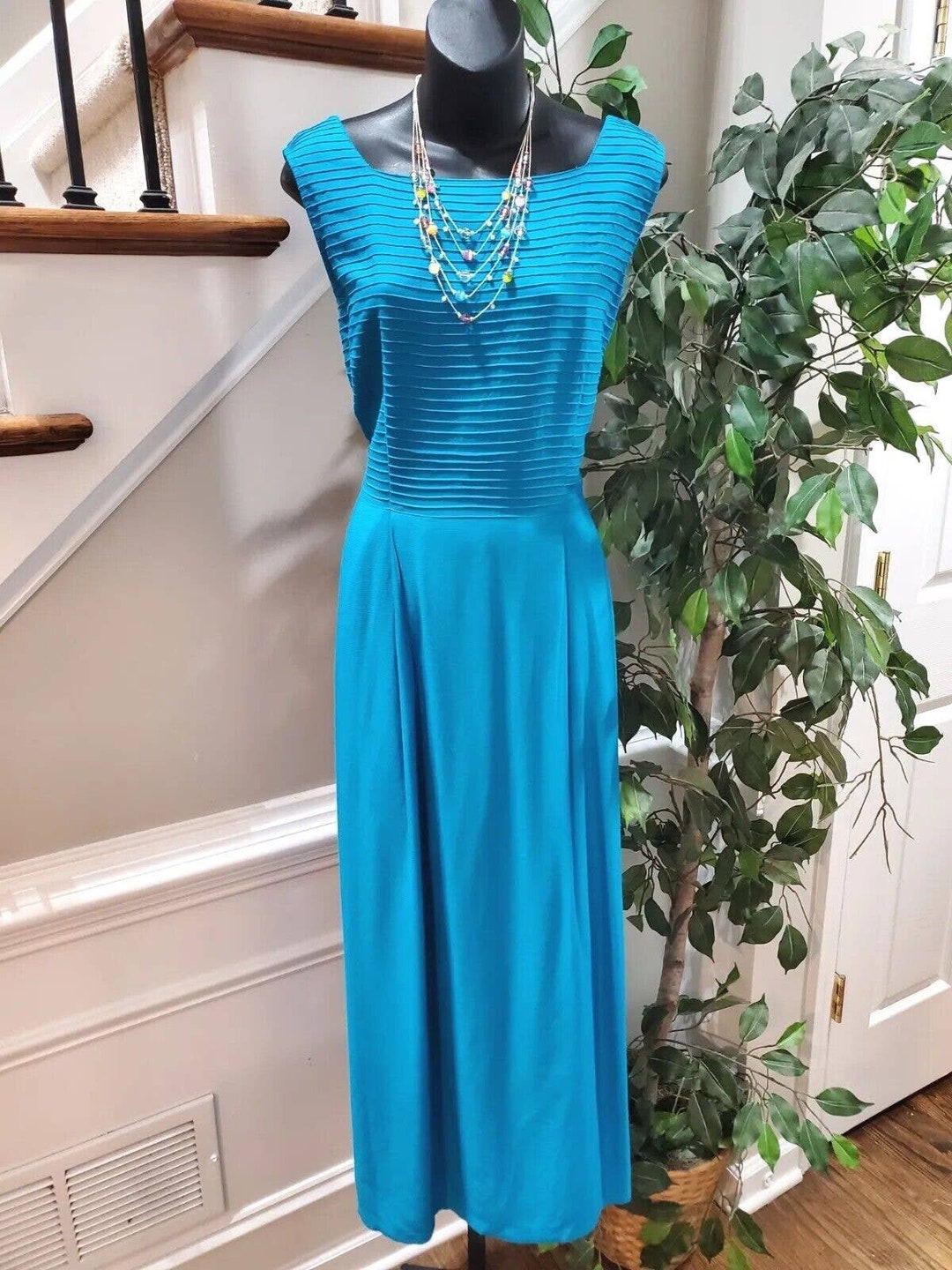 Vintage Sarah Elizabeth Blue 100% Rayon Round Neck Sleeveless Long Maxi ...