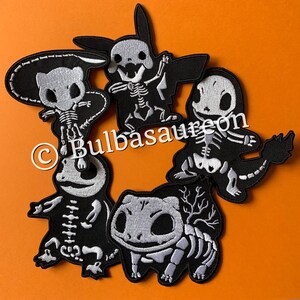 Spooky Bulbasaur Patch - Etsy