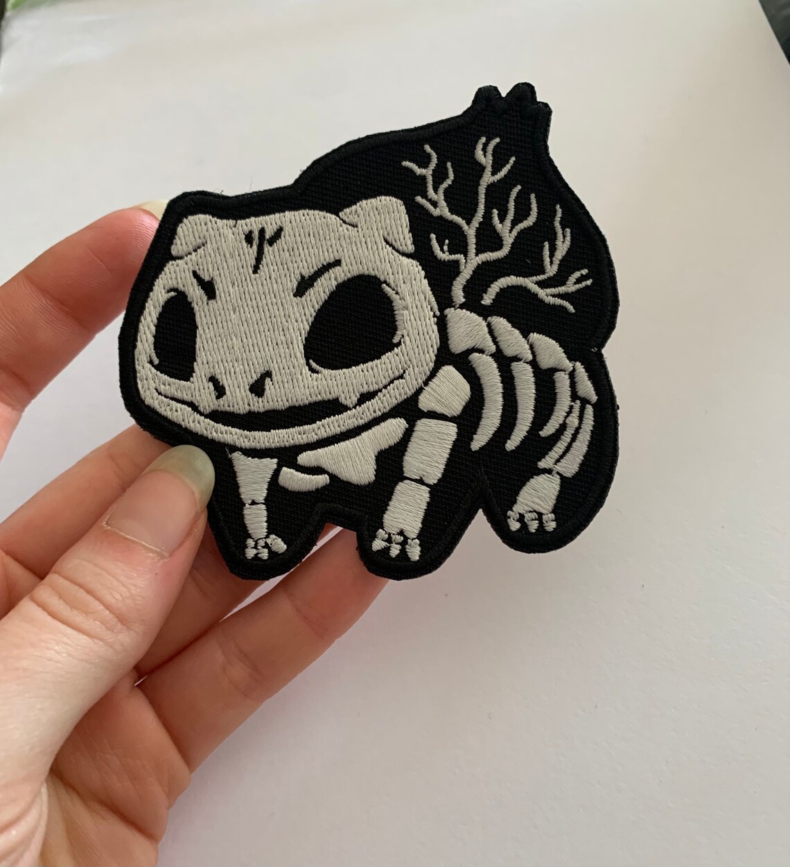 Spooky Bulbasaur Patch | Etsy