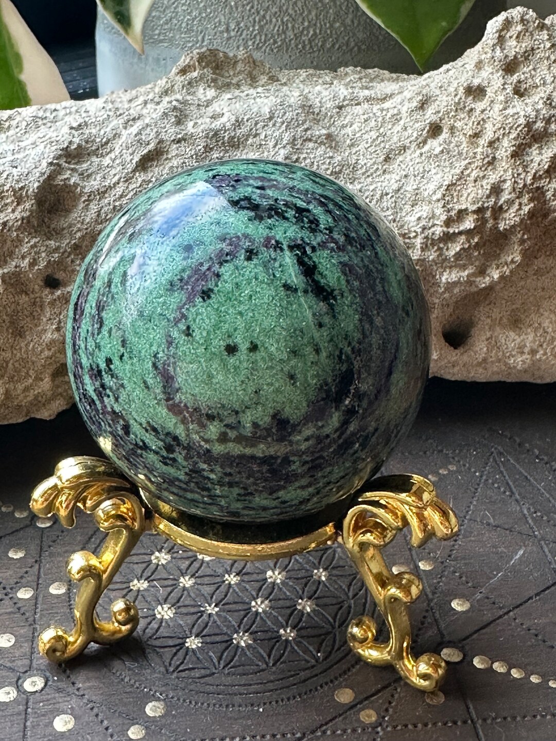 339g Ruby Zoisite Sphere - Etsy