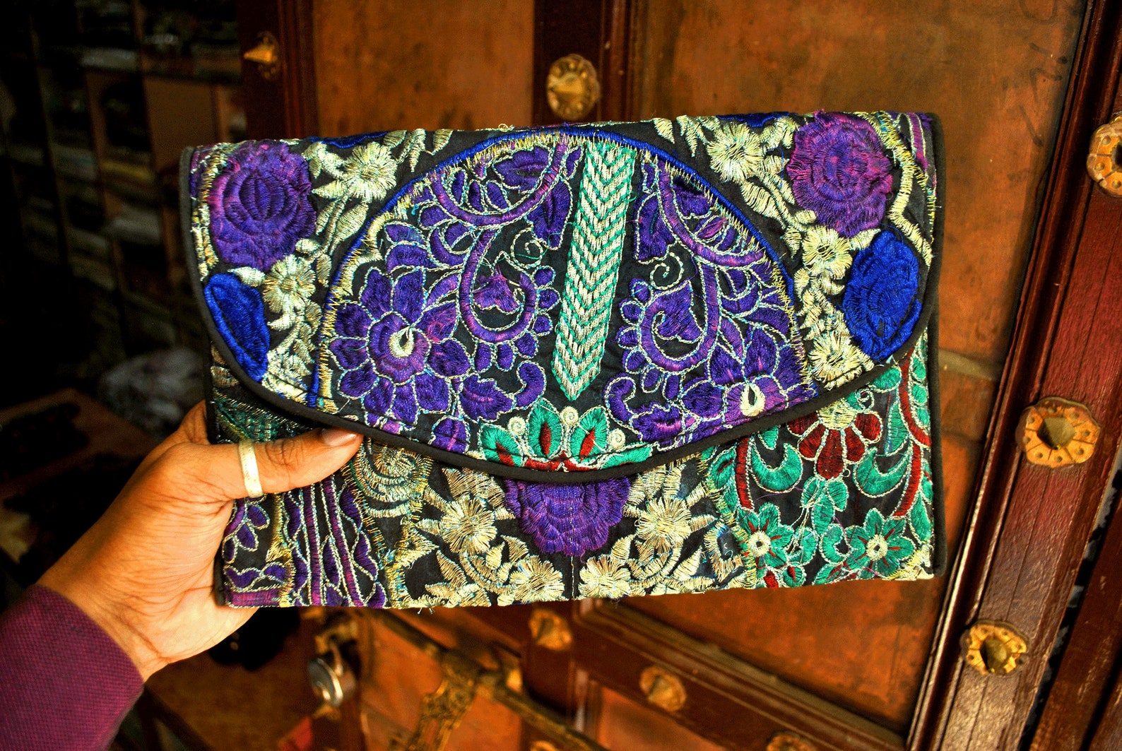 Buy Indian Banjara Shoulder Purse Vintage Hand Embroidered Womens Bag ...