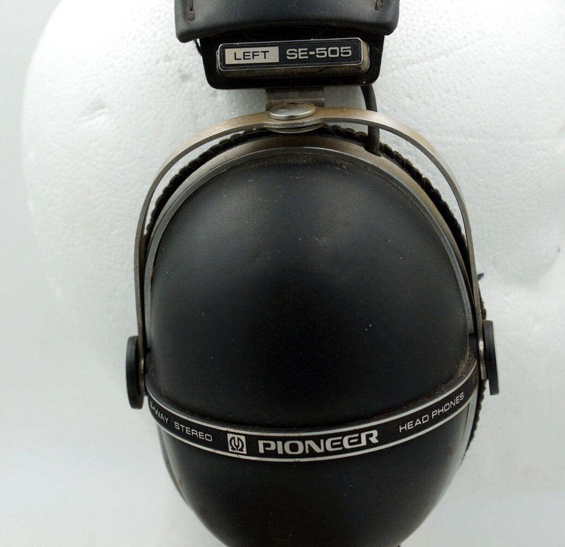 Vintage Pioneer Over the Ear Headphones SE-505 Studio Monitor Black ...