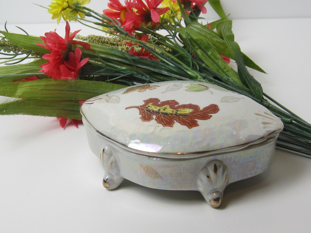 Irridescent Trinket Box, Vintage Lipper & Mann - Etsy