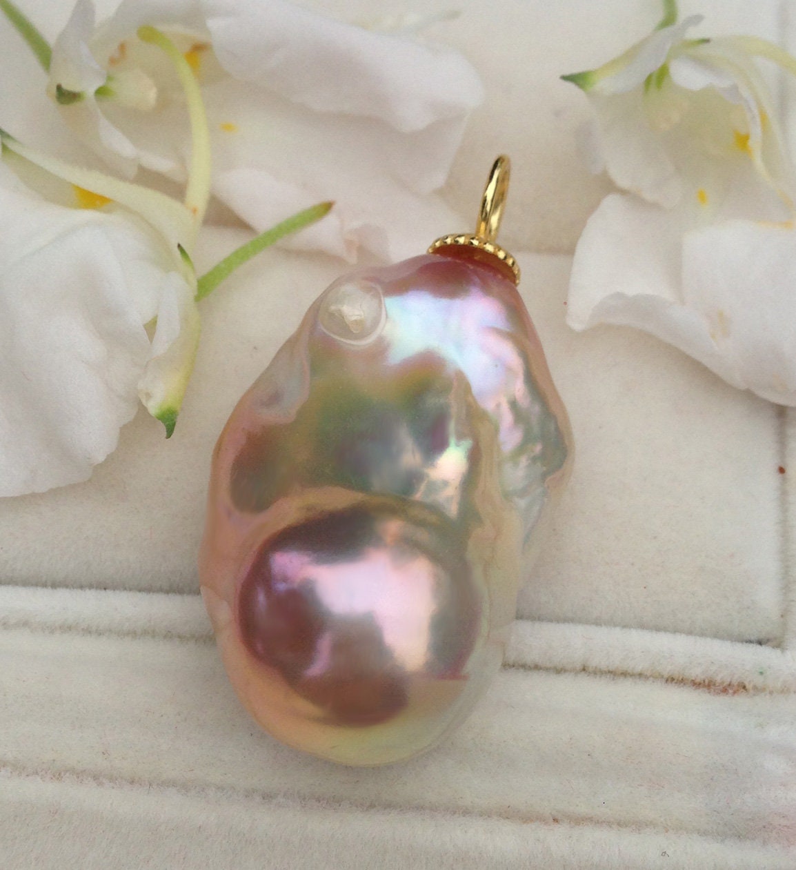 Luxury Rainbow Green Baroque Large Freshwater Pearl Pendant, Fireball ...
