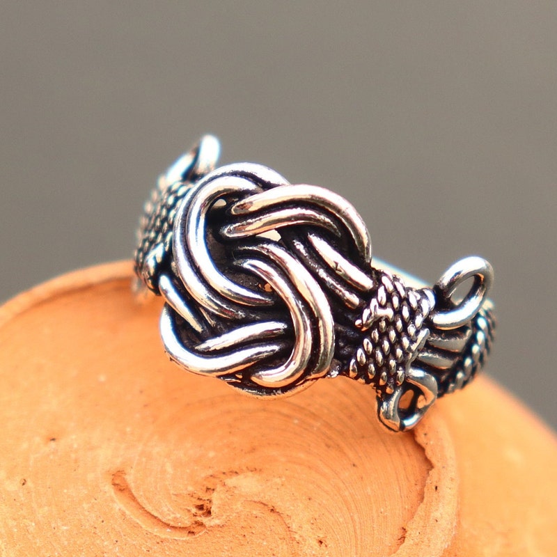 Double Knot Ring - Etsy