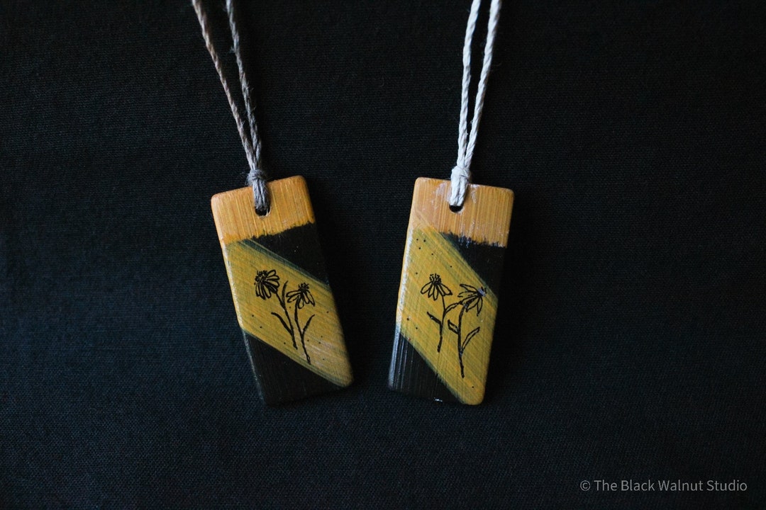 Hand-painted Black-eyed Susan Bamboo Wood Necklace or Keychain - Etsy