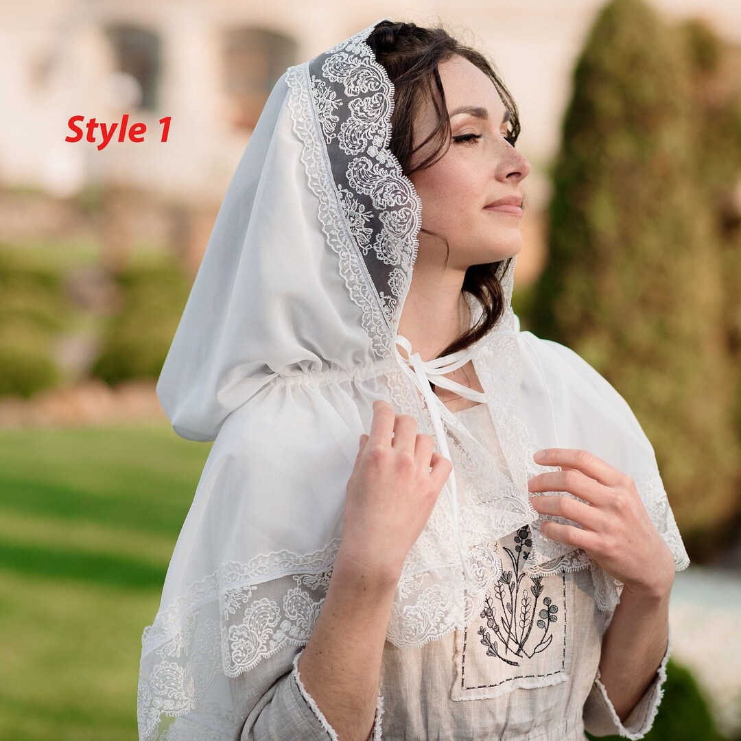Spanish Mantilla Veil, Chantilly Lace Veil, Hooded Veil, Headband Veil ...
