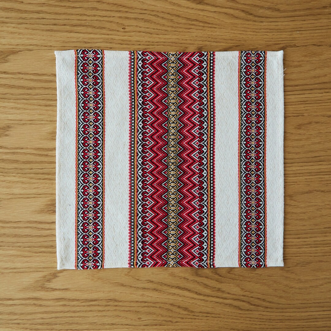 Red Linen Napkins, Christmas Embroidered Napkins, Vintage Napkin in ...