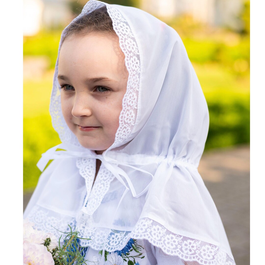 White Child Mass Veil With Floral Lace, First Communion Chapel Veil for ...